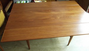 Danish convertible coffee table/dining table | Red Rider