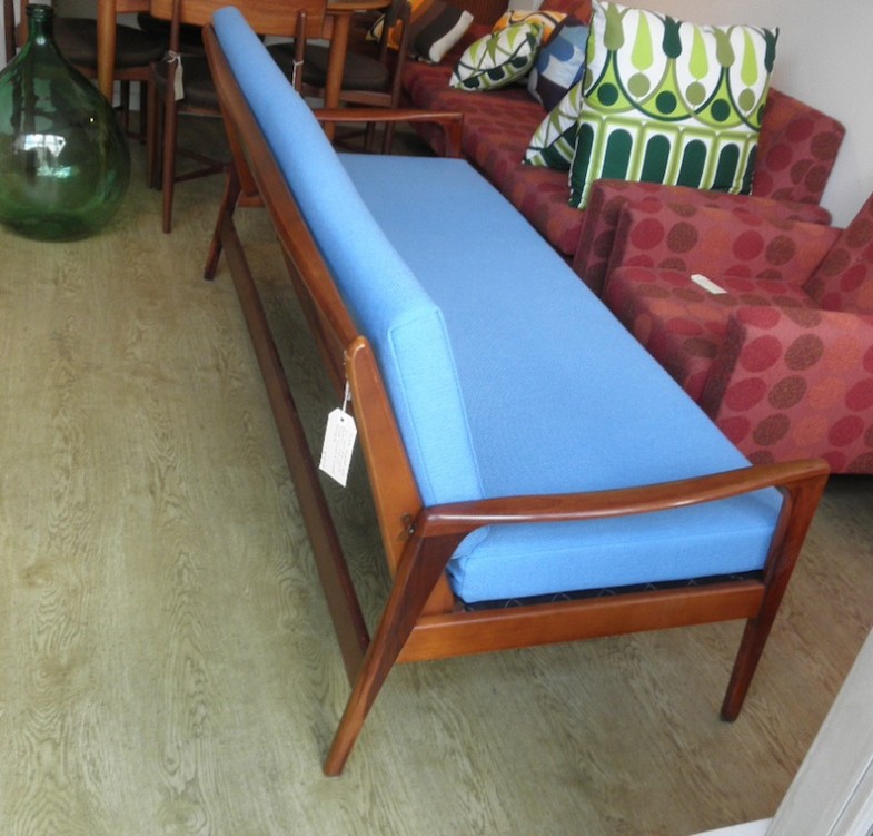 FLER daybed sofa fully restored and reupholstered | Red Rider
